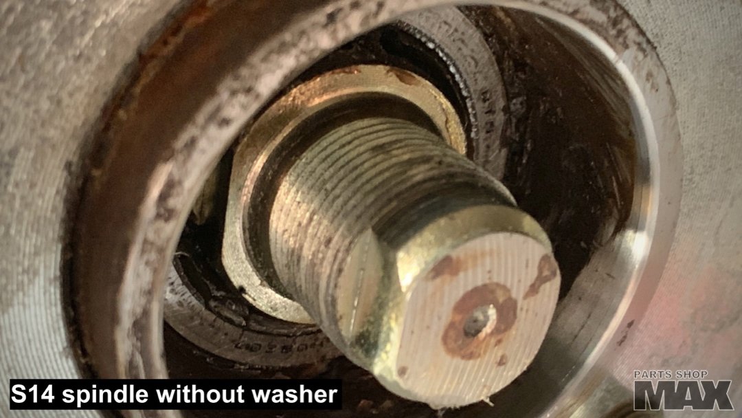 Pair of S14 Front Wheel Hub Bearing Washers, GOLD