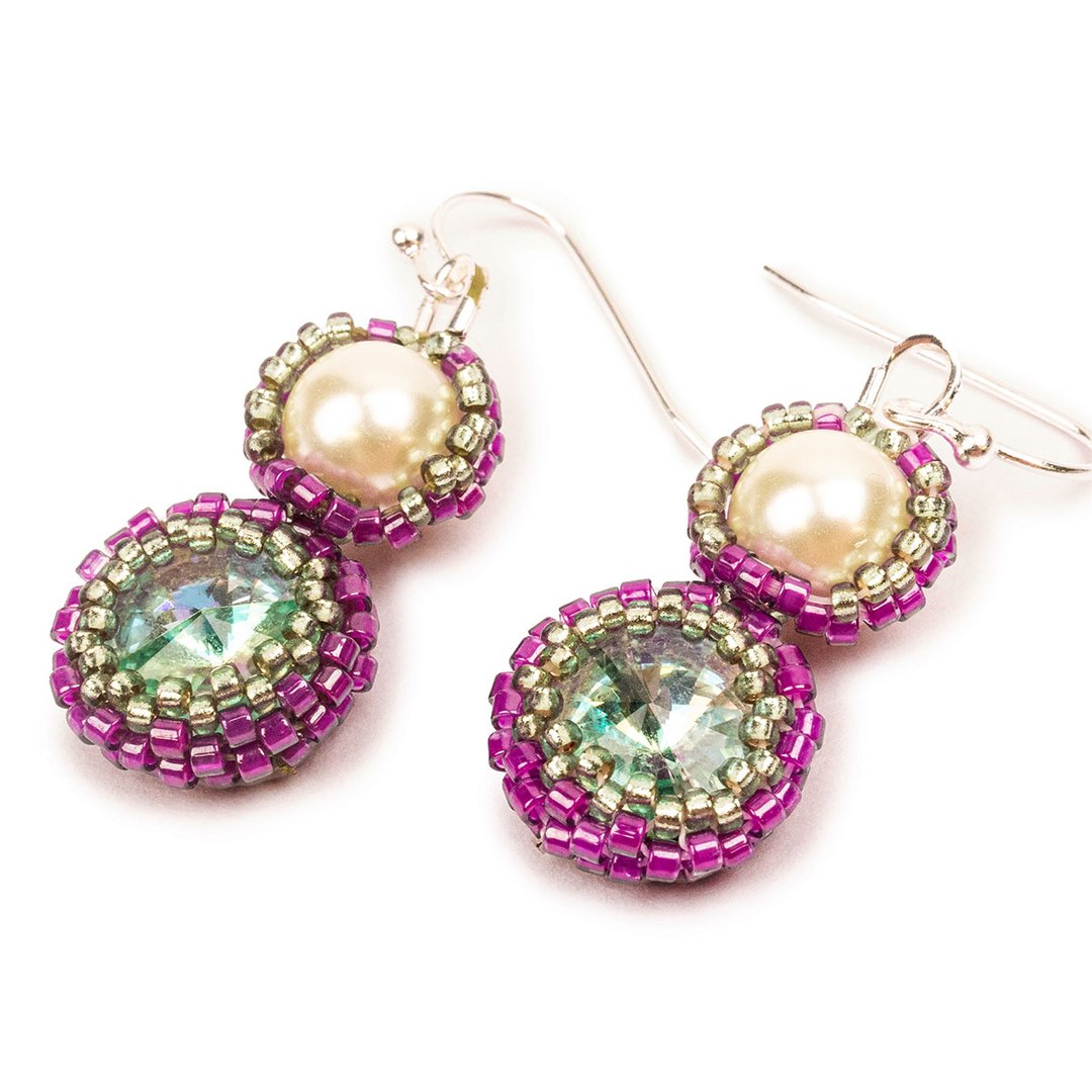Everyday Pearl Earrings Tutorial | PotomacBeads