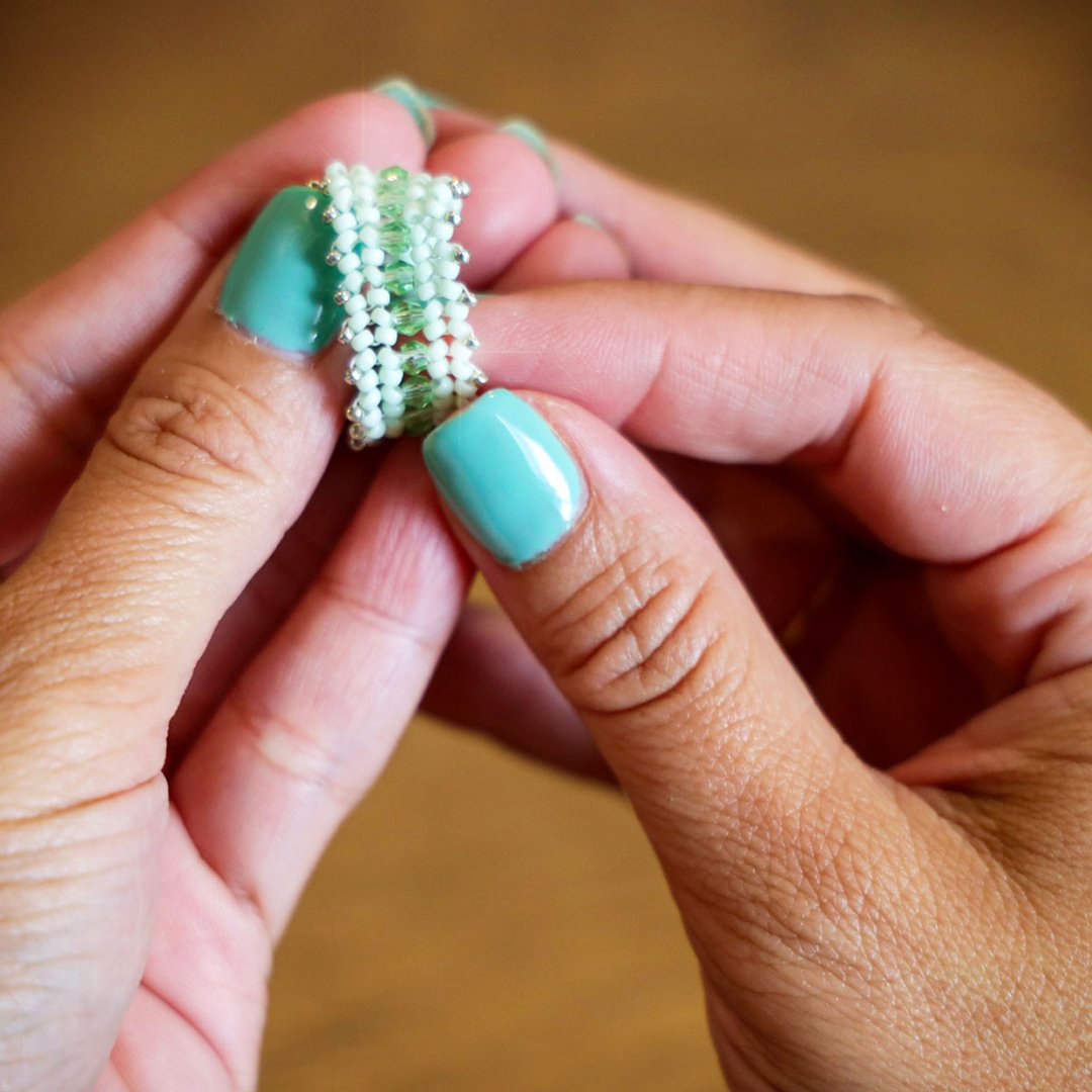 Simple Herringbone Ring Tutorial | PotomacBeads