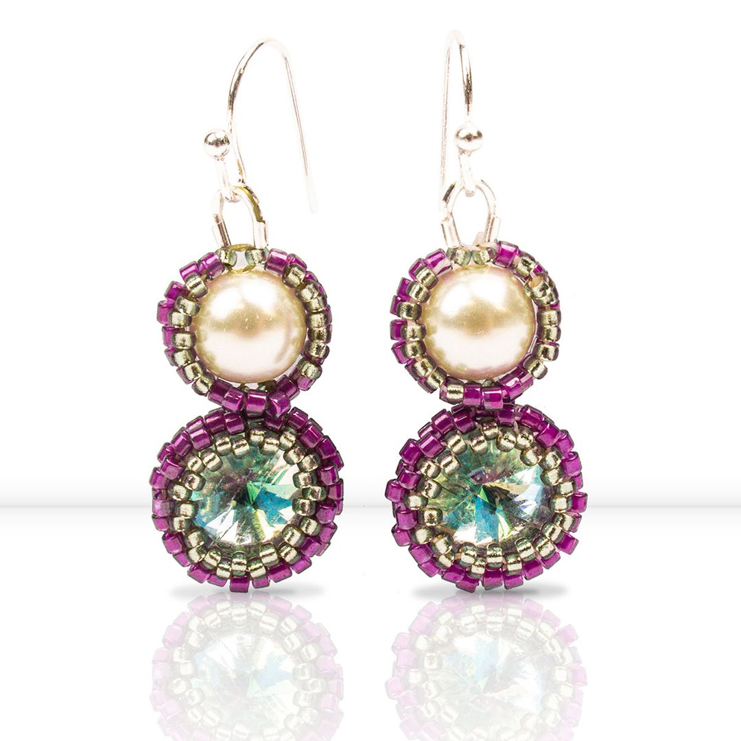 Everyday Pearl Earrings Tutorial | PotomacBeads