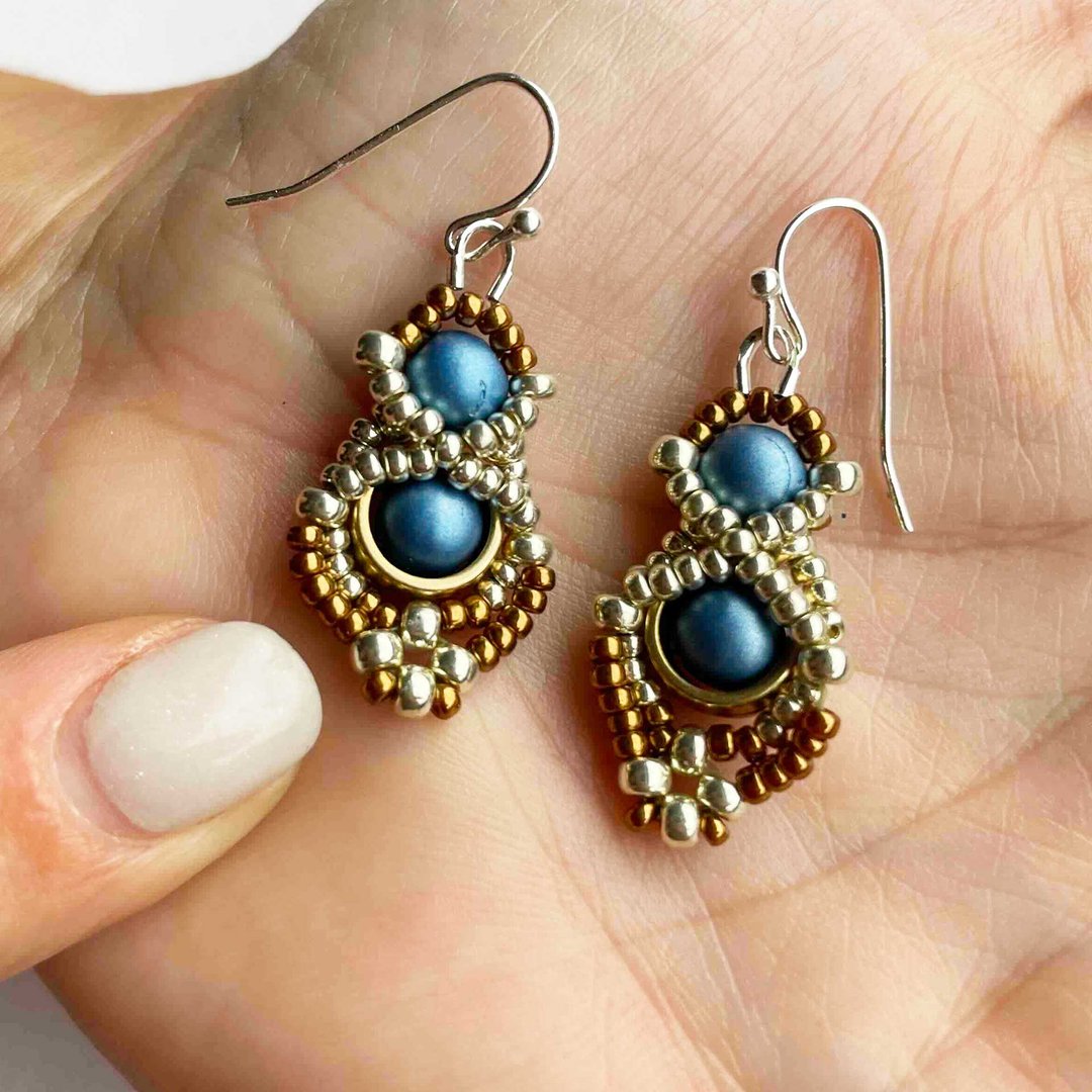Undercurrent Earrings Tutorial | PotomacBeads