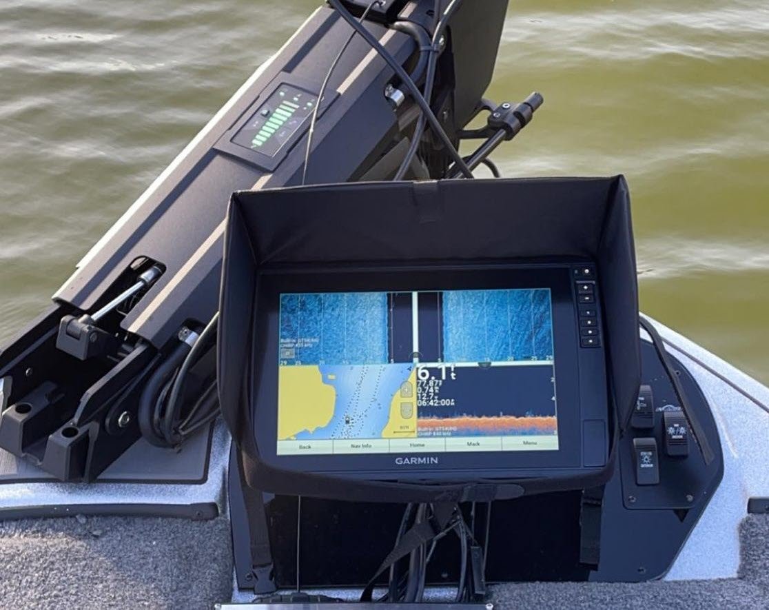 Marine electronics Sunshade/visor