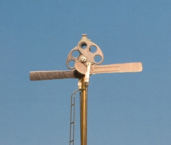 HO Upper Quadrant Train Order Signal Kit #2