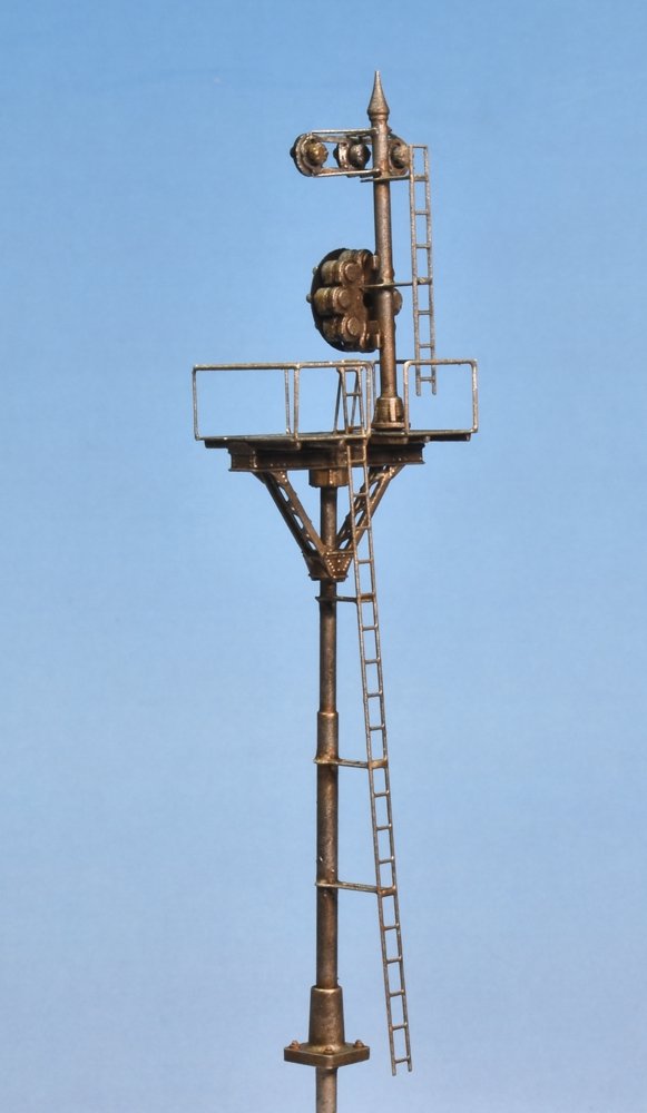 N B & O Signal Mast Assembly