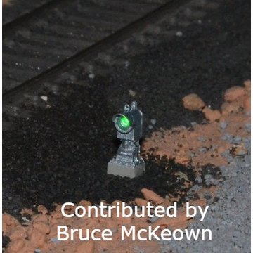 HO Dwarf Signal (Type SA)