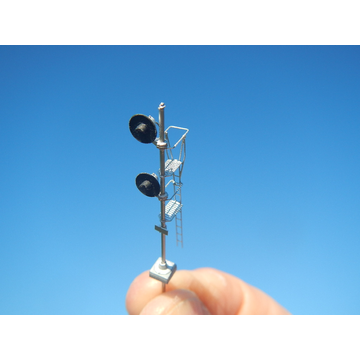 N C&O Type Pole Mount Searchlight Signal