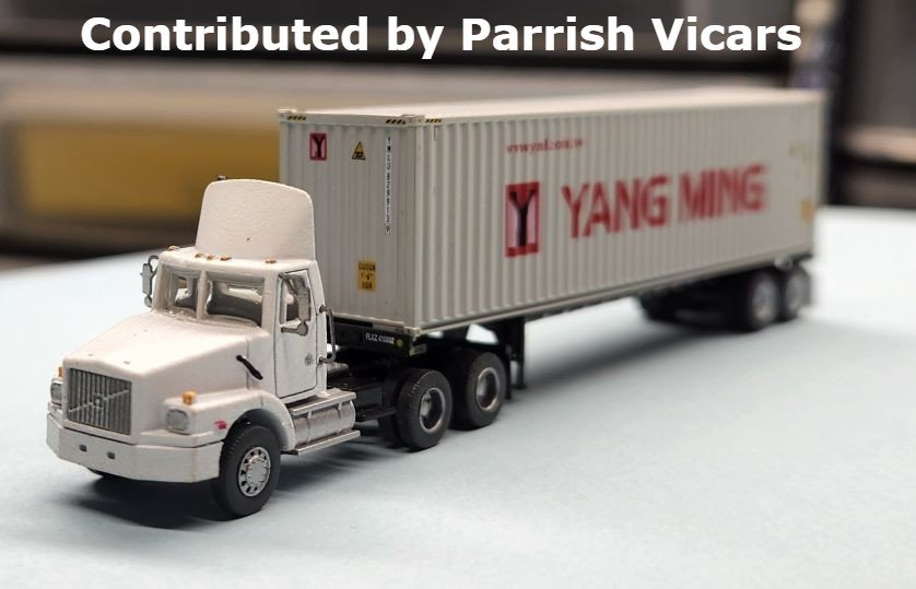 N 1990's Volvo/White WG Single Axle Tractor