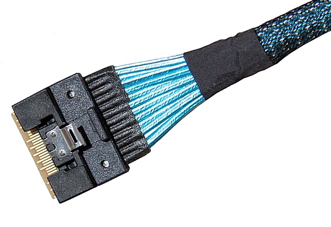 Slim SAS 8i - U.2 (SFF8639)