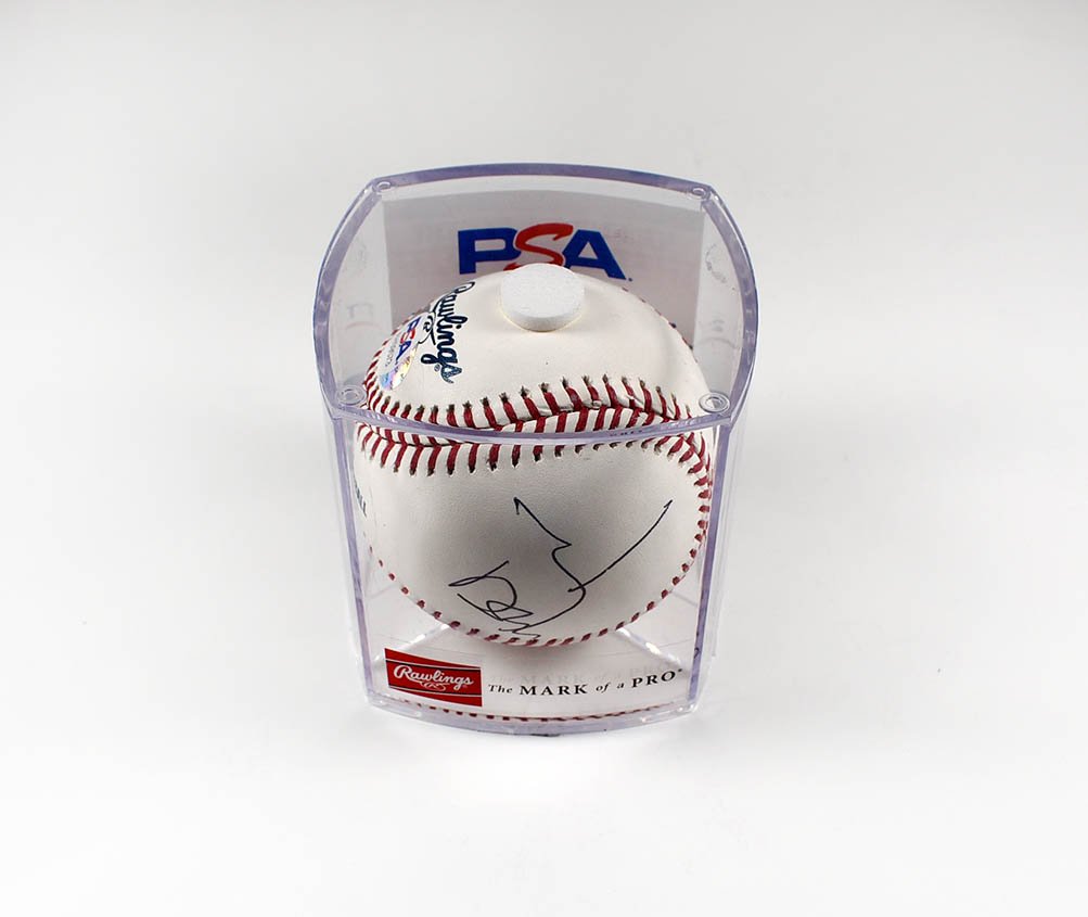 Johnny Depp Signed Baseball Certified Authentic PSA/DNA COA